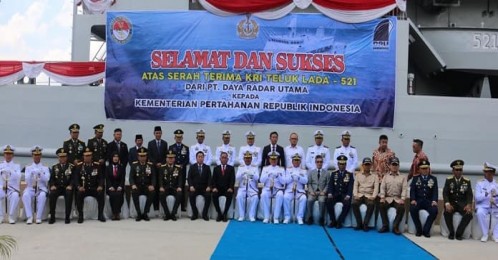 Menhan Terima KRI Teluk Lada 521 dari PT DRU Lampung